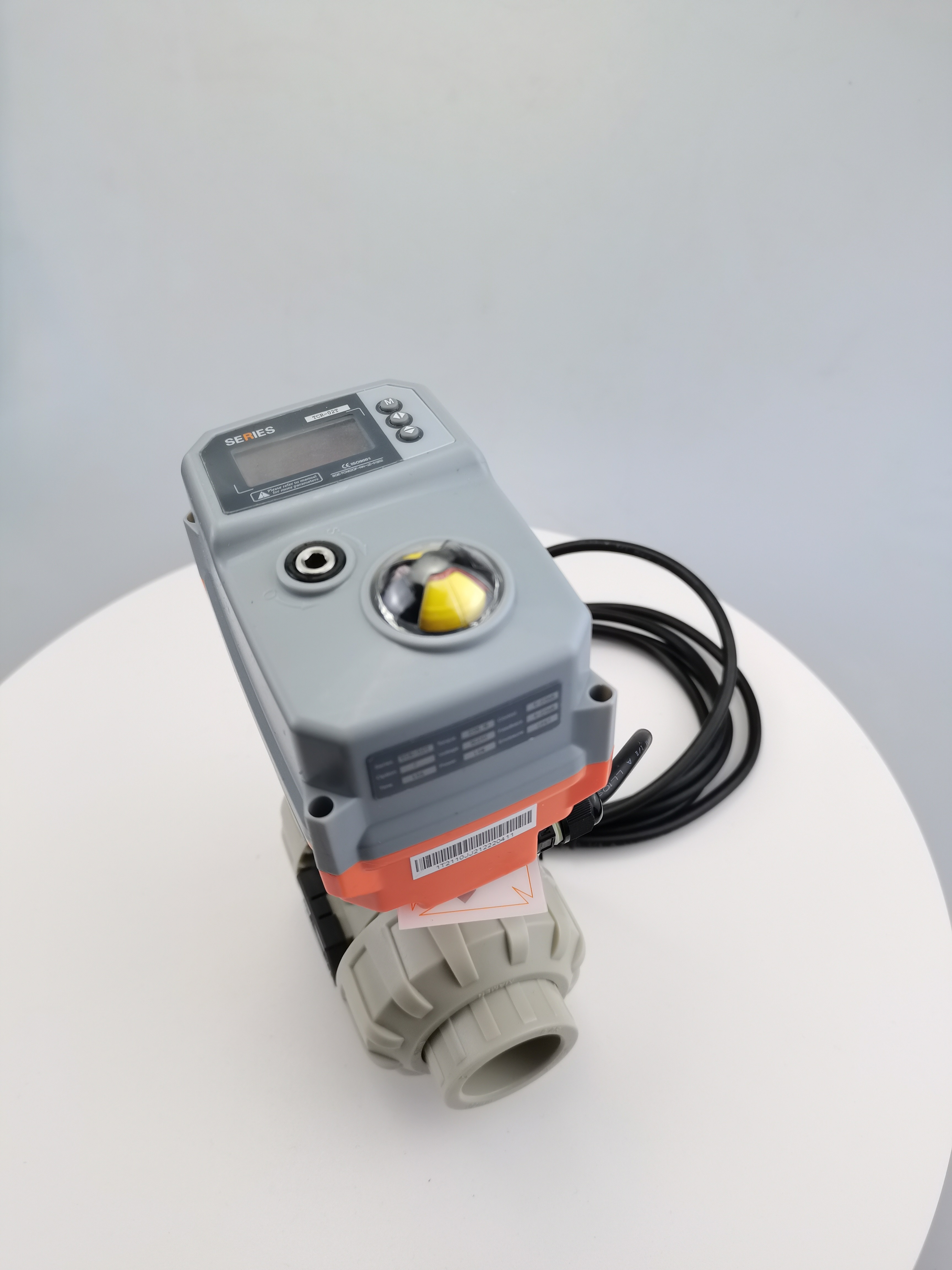 1.6MPa PPH UPVC Electric Actuated Ball Valve Wear Resistance mini motor ...